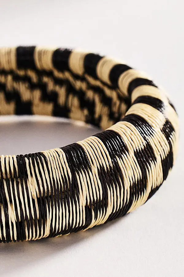 BAMBOLEIRA Juaca Bold Bracelet - Black & White