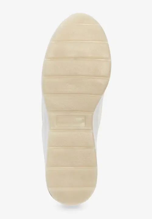 COMFORTVIEW Jolee Sneaker With Padded Insoles And Bungee Laces