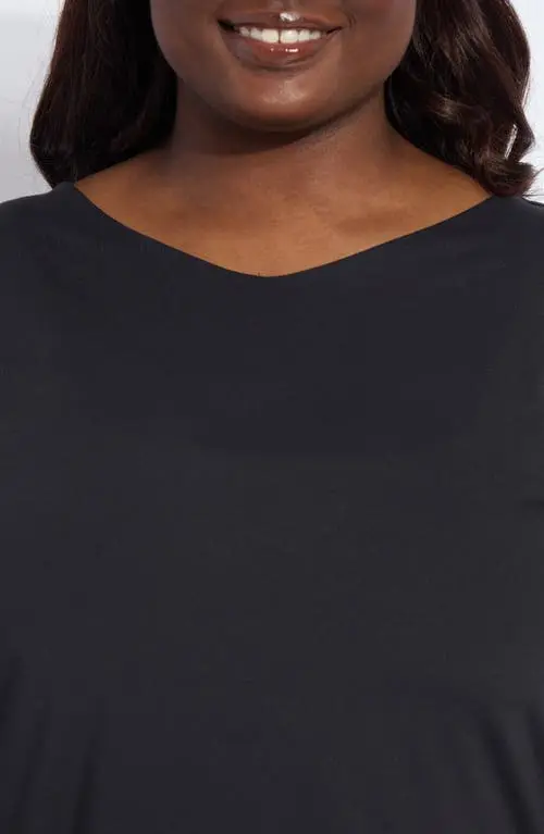 Lyssé Essential V-neck Long Sleeve Top - Black