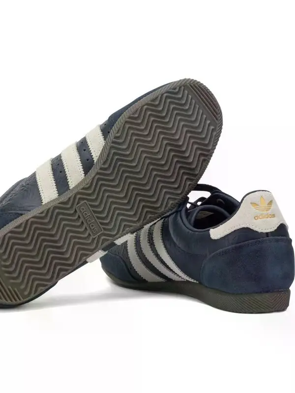 adidas gazelle silver green womens Stars N' Stripes adidas Samba Classic Shoes main image 0