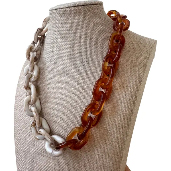 ERIN MCDERMOTT JEWELRY Tortoise And Ivory Resin Necklace - Brown