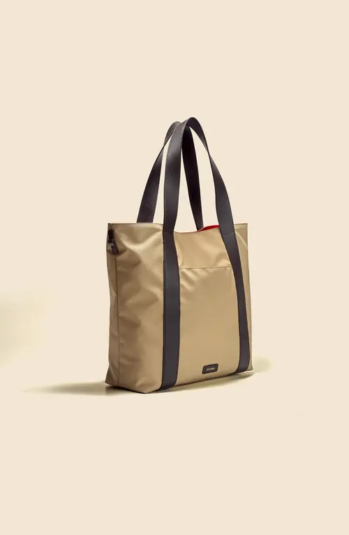 OLEADA Anywear Tech Tote