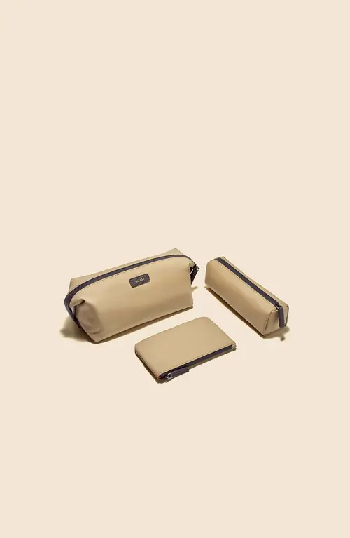 OLEADA Anywear Toiletry Set