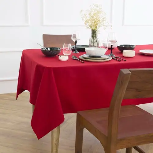 SOLINO HOME Cotton Linen Plain Tablecloth For Dining Table - Scarlet Red