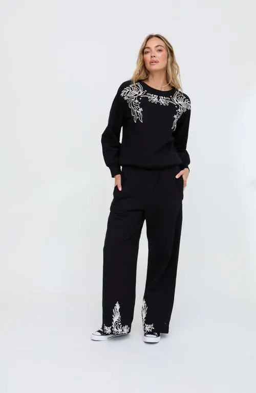 RAFFYA Long Sleeve Embroidered Sweatshirt