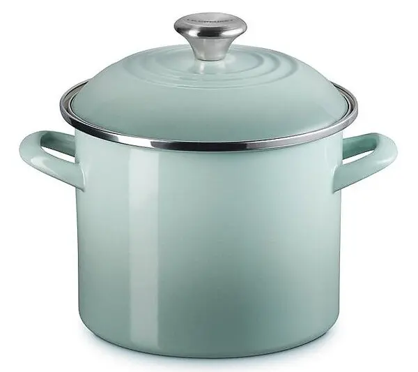 LE CREUSET 6 Qt. Enamel-on-steel Stockpot - One-color