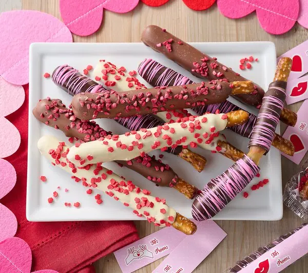 MRS PRINDABLES Mrs. Prindables 15pc Valentines Chocolate & Caramel Pretzel - One-color