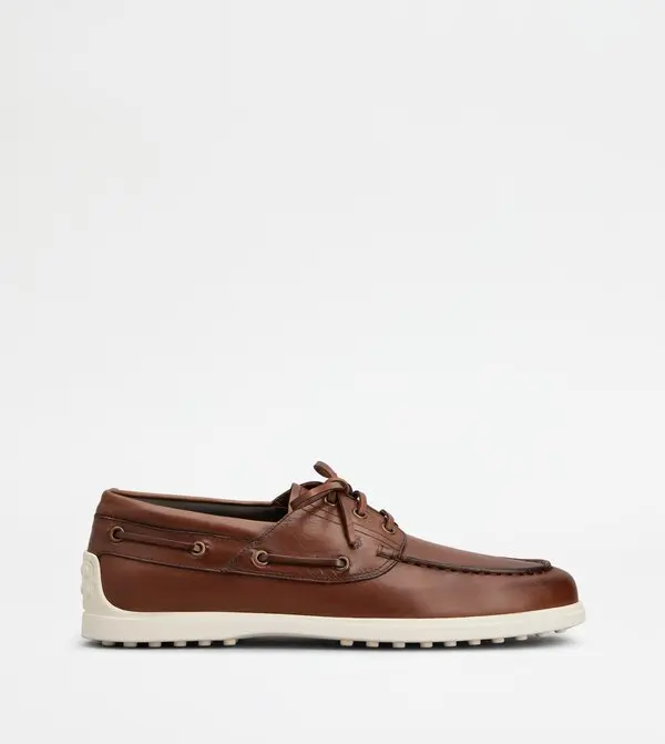 TOD'S Boat Shoes In Brushed Calfskin Leather - Brown