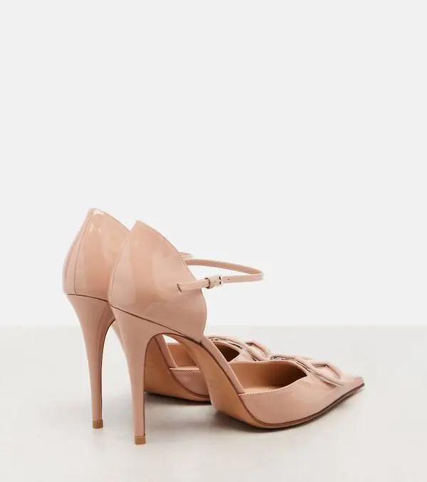 Valentino Garavani Vlogo Patent Leather Pumps - Pink