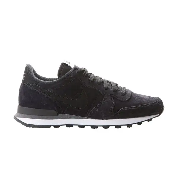 Nike Internationalist Leather Sneakers