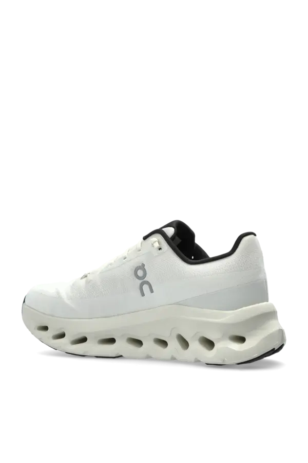 On Cloudtilt Sneakers