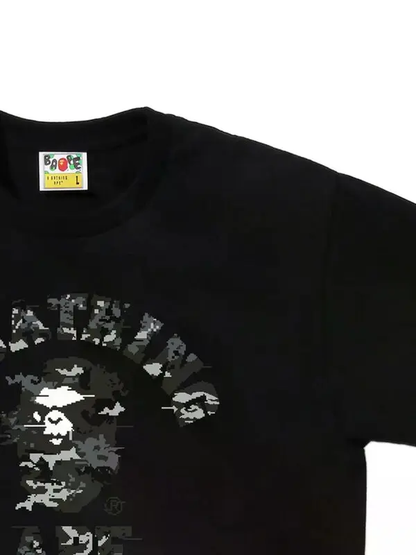 A BATHING APE Graphic T-shirt - Black