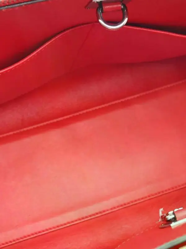 LOUIS VUITTON 2015 Taurillon City Steamer Mm Handbag - Red