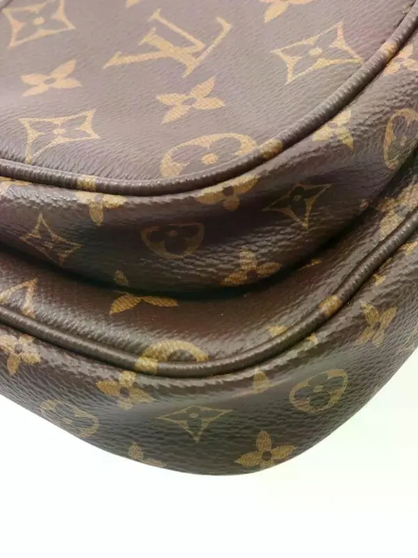 LOUIS VUITTON 2021 Monogram Multi Pochette Accessoires Satchel