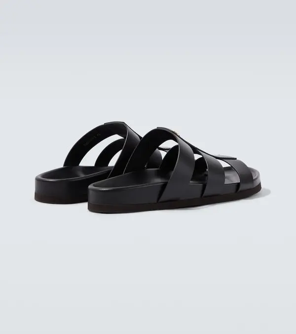 Valentino Garavani Studshield Vlogo Leather Sandals - Black