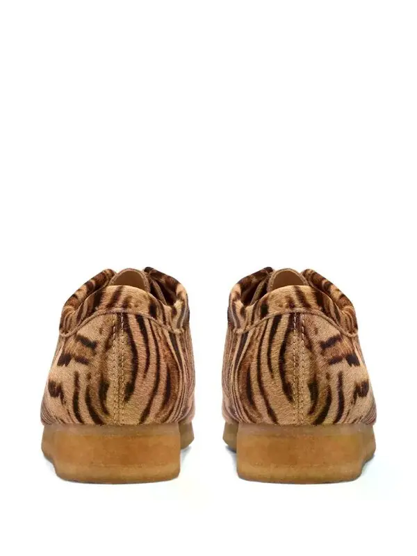 Clarks Wallabee Desert Boots - Brown