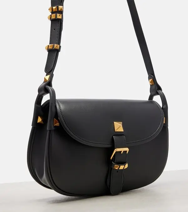 Valentino Garavani Flaneuse Rockstud Medium Leather Crossbody Bag - Black