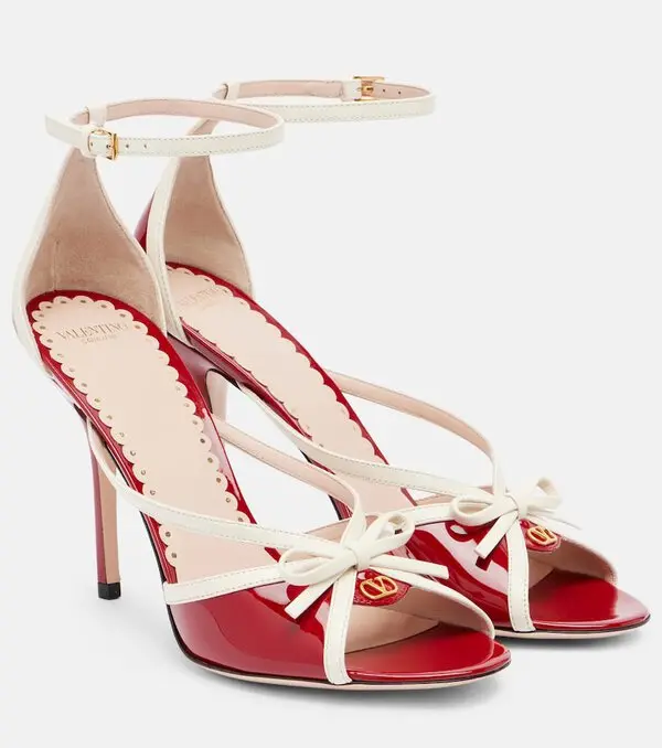 Valentino Garavani Bepointy 100 Patent Leather Sandals - Red