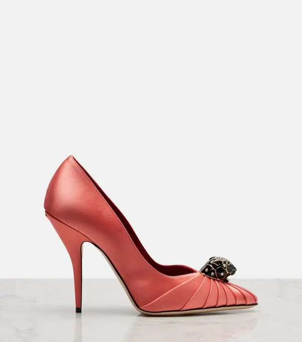 Valentino Garavani Pas De Chat 105 Embellished Pumps - Pink