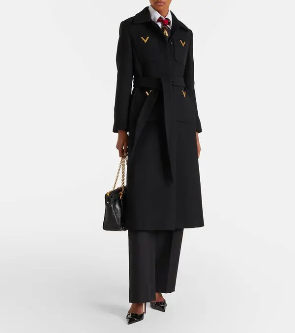 Valentino Garavani D'orsay 100 Patent Leather Pumps - Black