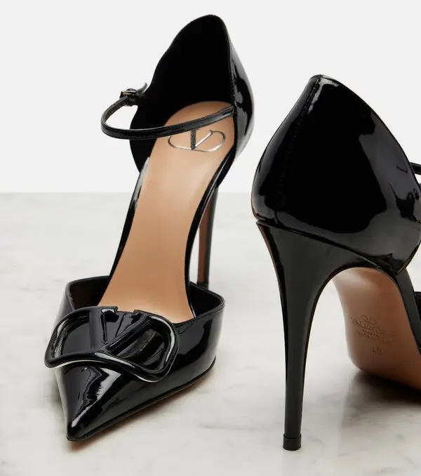 Valentino Garavani D'orsay 100 Patent Leather Pumps - Black