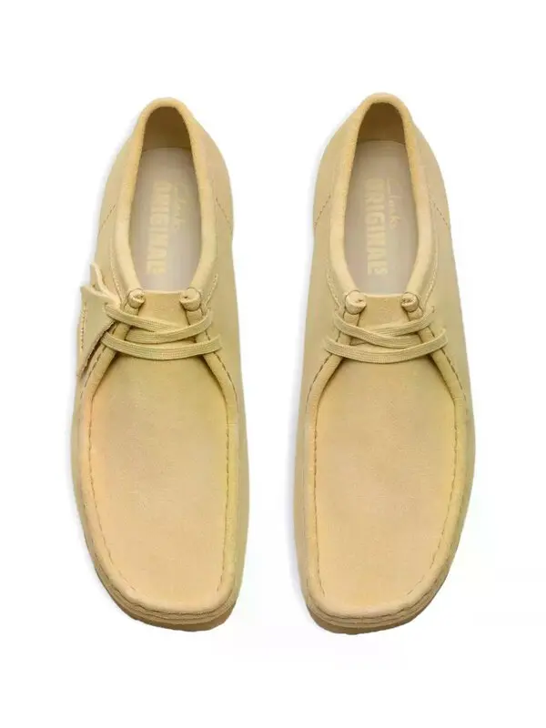 Clarks Wallabee Lace-up Desert Boots - Yellow