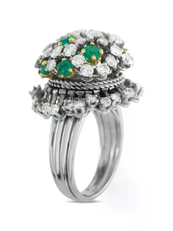 LB EXCLUSIVE Diamond And Emerald Platinum Ring