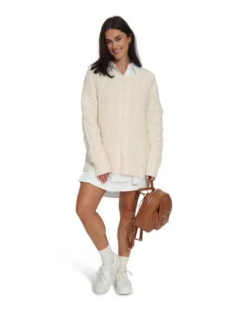 BELLE & BLOOM Oversized Cable Knit Crewneck Sweater - Beige