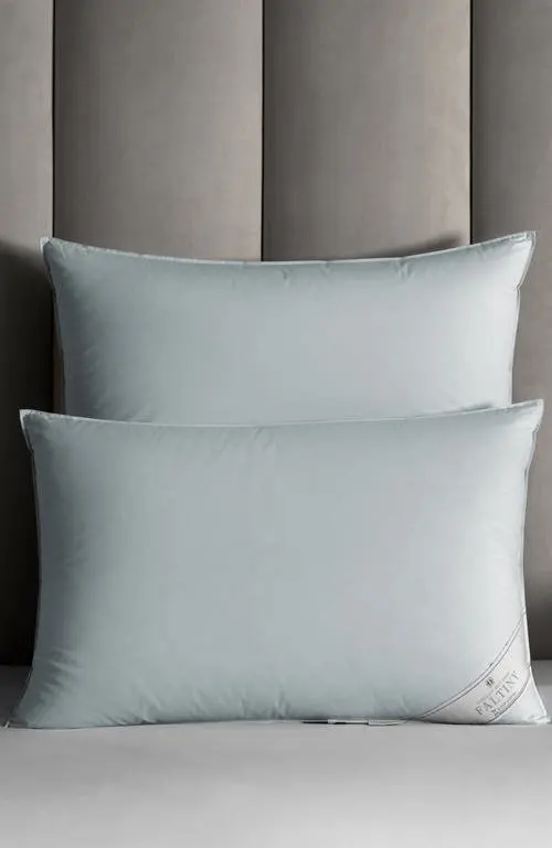 TOGAS Faltiny Pillow