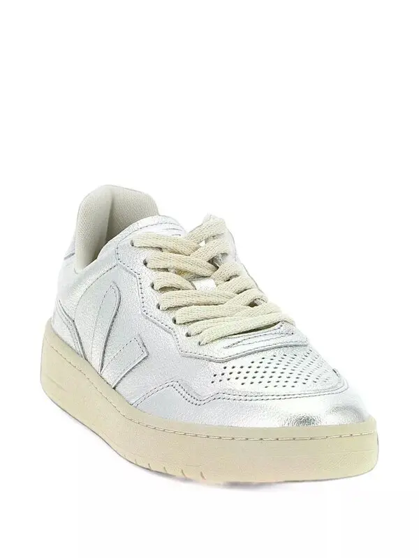 VEJA V-90 Logo Detail Sneakers - Silver