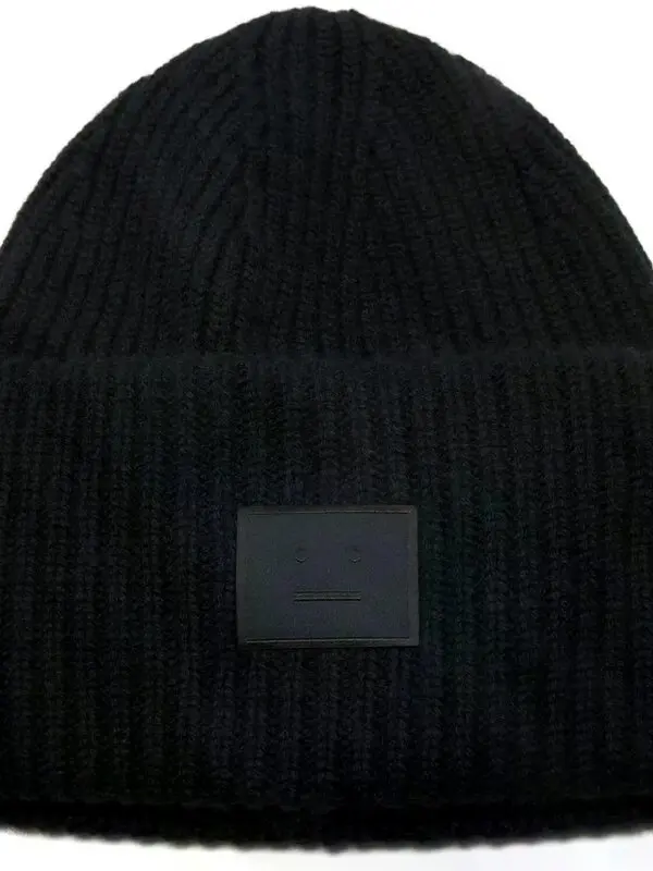 Acne Studios Ribbed Beanie With Face Patch - Black