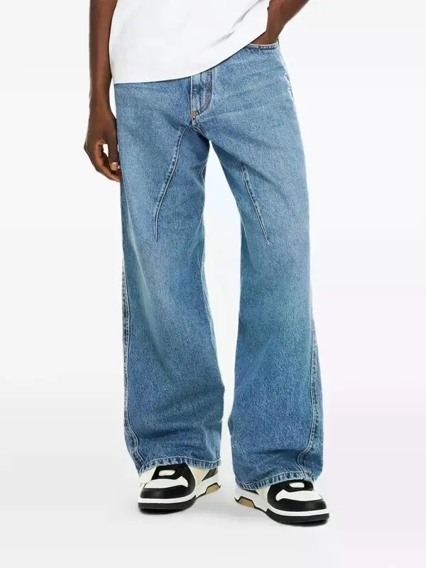 Off-White Half Arrow Twist Jeans