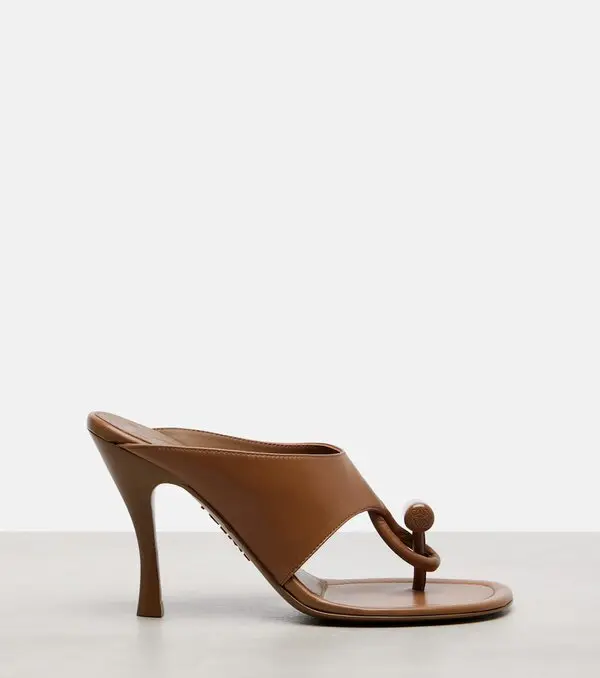 Loewe Toggle 90 Leather Thong Sandals