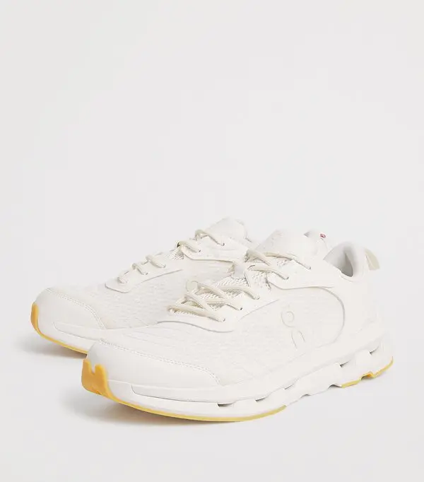 On Cloudzone Moon Sneakers - Ivory