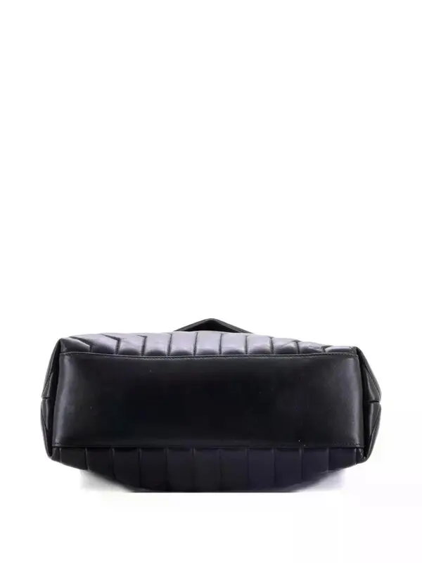 Saint Laurent Loulou Matelasse Chevron Leather Medium Shoulder Bag - Black