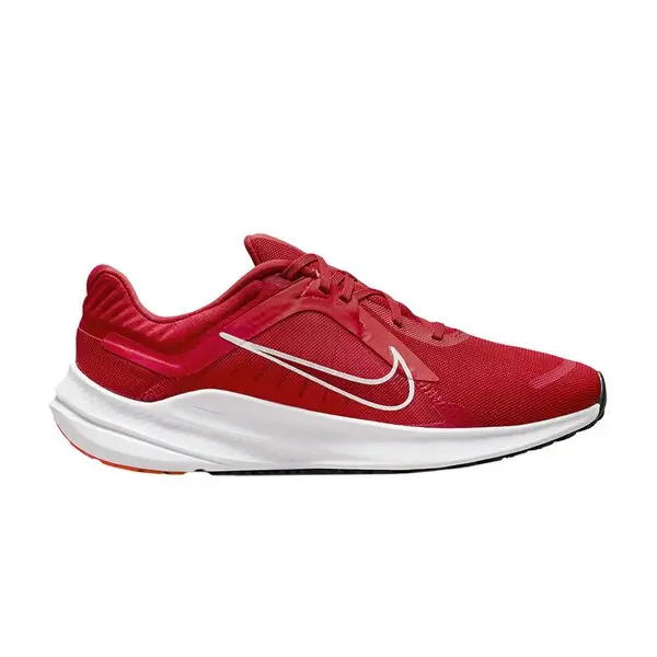 Nike Quest 5 'university