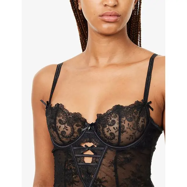 Lounge Arabella Soft-cups Lace Nightdress