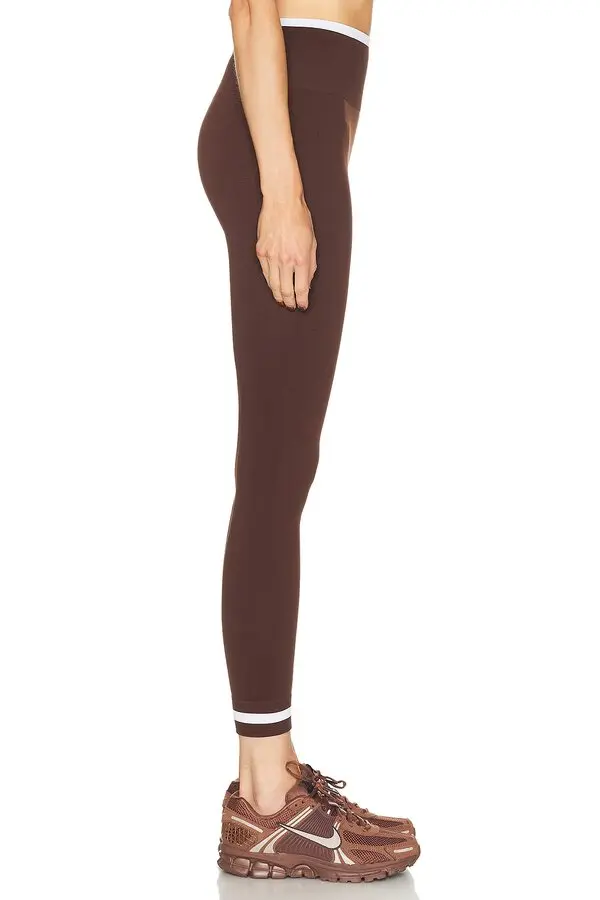 The Upside Form Seamless 25 Midi Legging In Brown - Cocoa