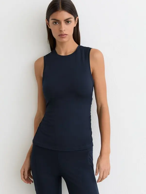 REISS Crew-neck Sports Vest