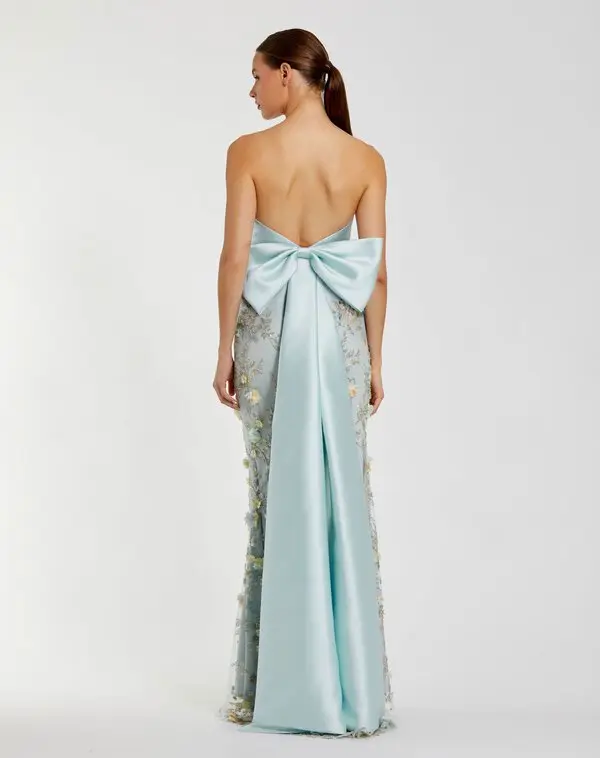 Mac Duggal Strapless Sweetheart Embellished Gown With Statement Bow
