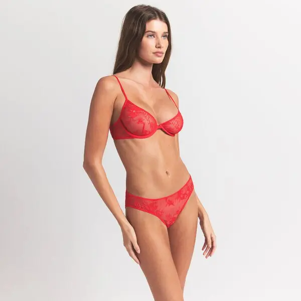 SKIMS Unlined Scoop Bra | Black | | Ultra Fine Lace - Ruby