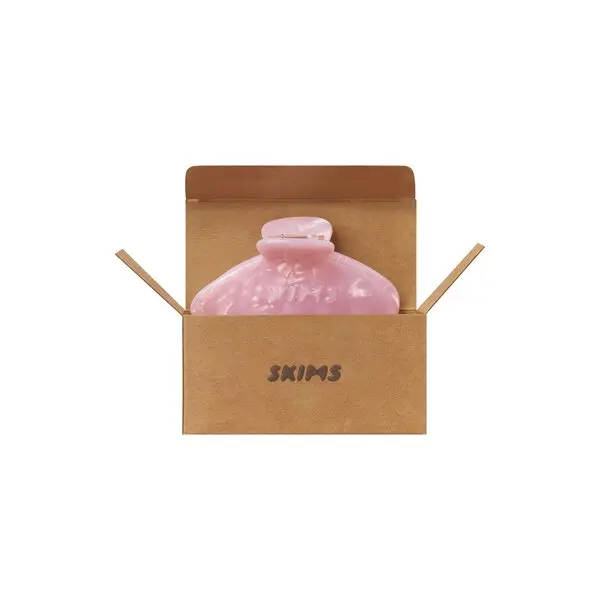 SKIMS Embossed Logo Claw Clip - Barely Pink Pearl