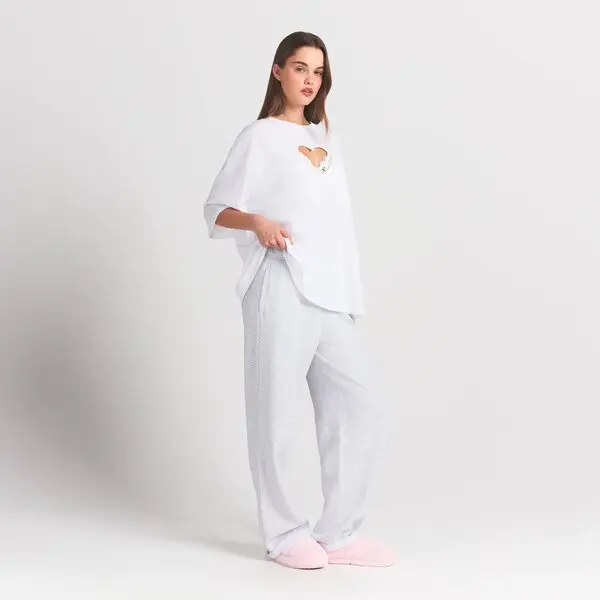 SKIMS Oversized Heart Cut Out T-shirt - Snow