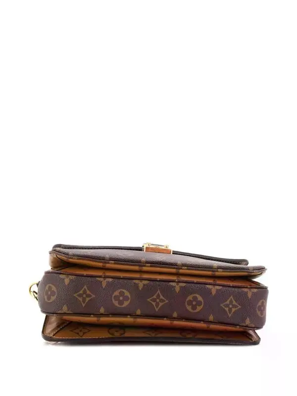 LOUIS VUITTON Pochette Metis Reverse Monogram Canvas - Brown