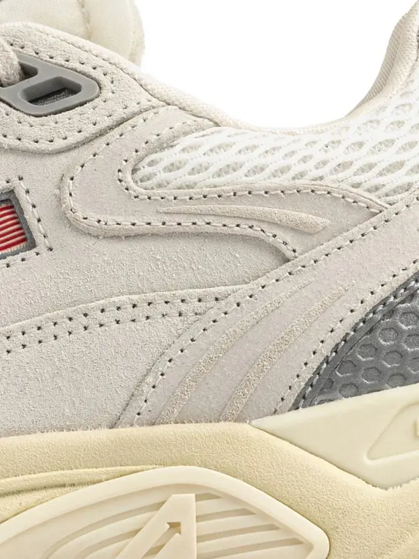 AUTRY Hyperway Low Top Sneakers - Grey