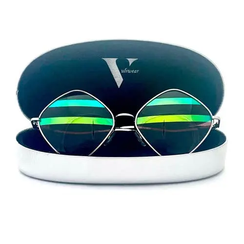 VULIWEAR Revamp Polarized Sunglasses - Kijani