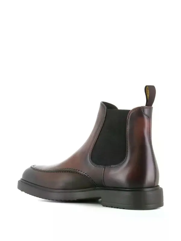 DOUCAL'S Leather Chelsea Boots