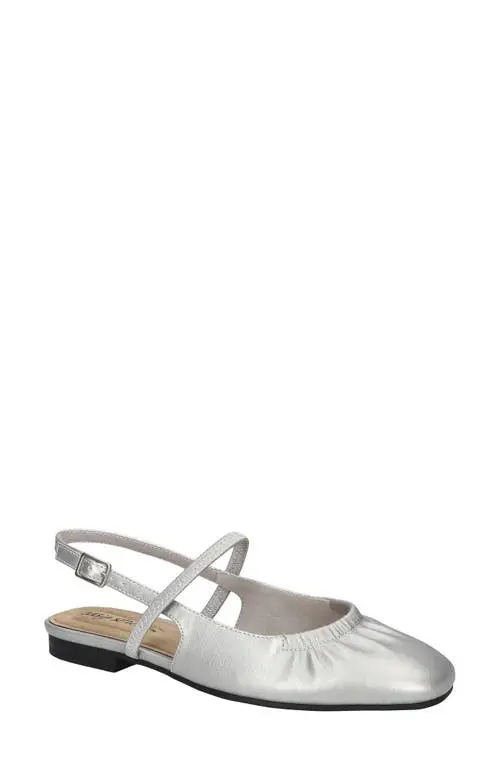 EASY WORKS BY EASY STREET Blake Slingback Flat - Silver