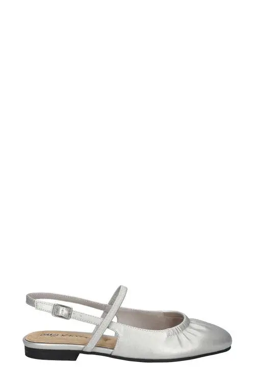 EASY WORKS BY EASY STREET Blake Slingback Flat - Silver