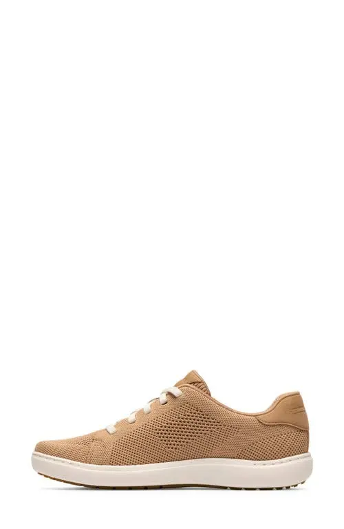 Clarks Nalle Walk Sneakers - Beige